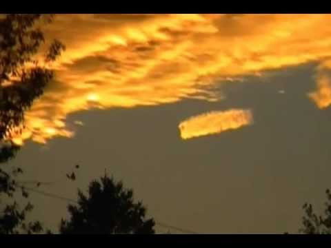 Chemtrail Sky HAARP Cloud seeding Geo-Engineering NY/NJ - YouTube