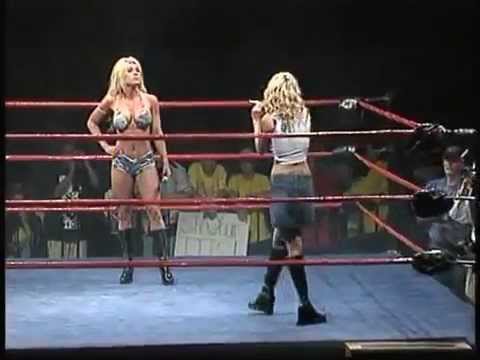 Major Gunns vs Lizzy Borden