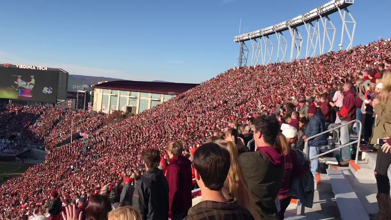 Virginia Tech Enter Sandman awesomeness - YouTube