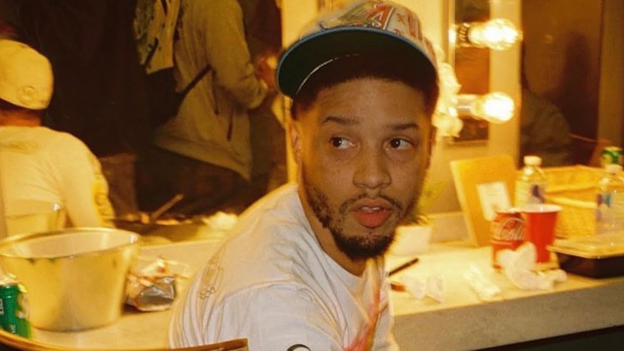 Veeze - Painting Pictures (OG) - YouTube