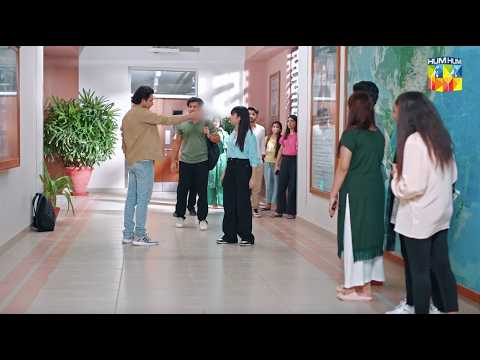 Bahadur Larki Ne Apni Jan Bacha Li..!! #ainaasif #ahadrazamir - Judwaa  -  Momina Duraid Dramas