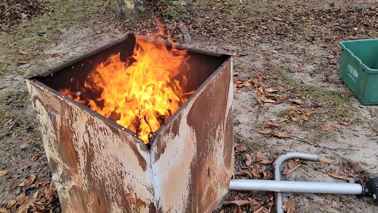 Burn Leaves Without The Smoke Super Fast And Make Wood Gas! - YouTube