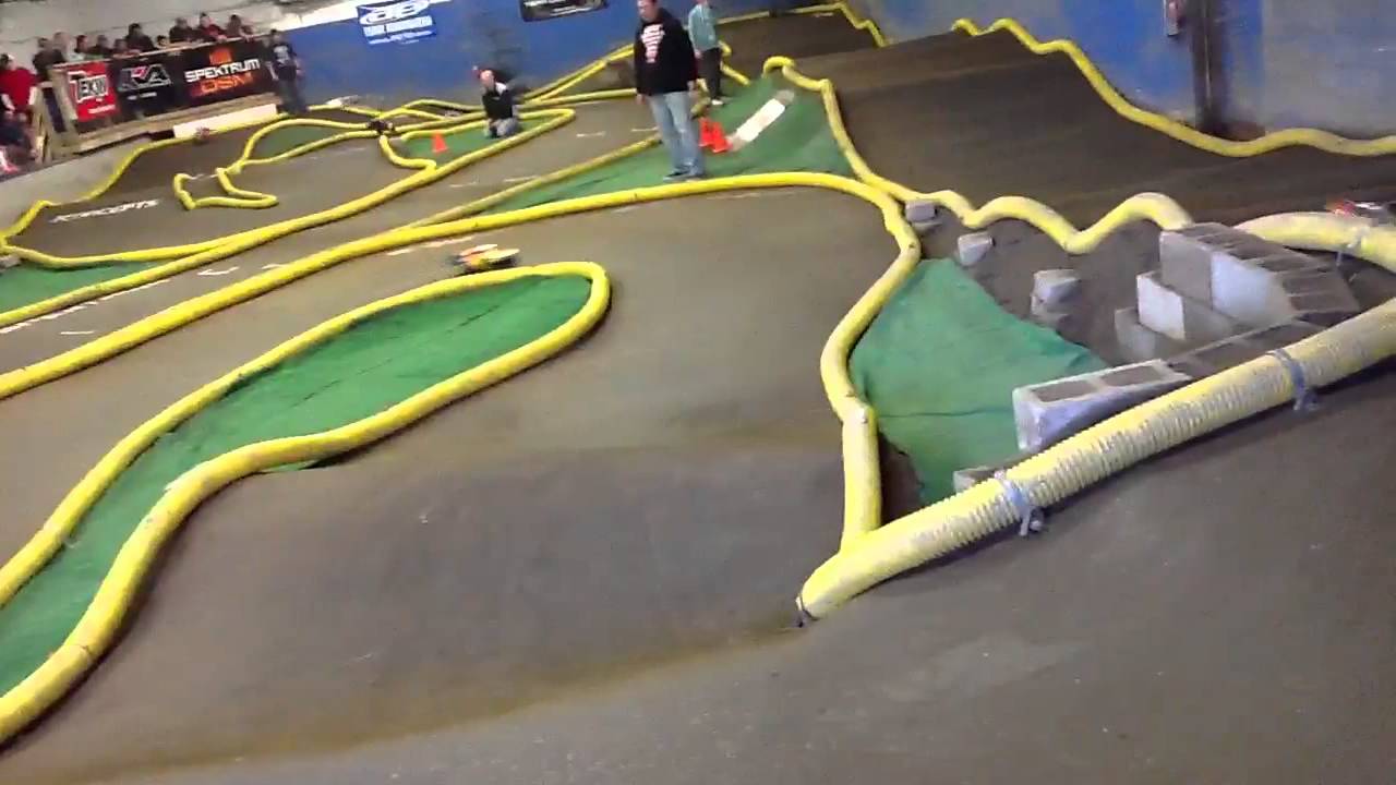 Short Course Showdown Round 1 RC Excitement 4x4 a-main - YouTube