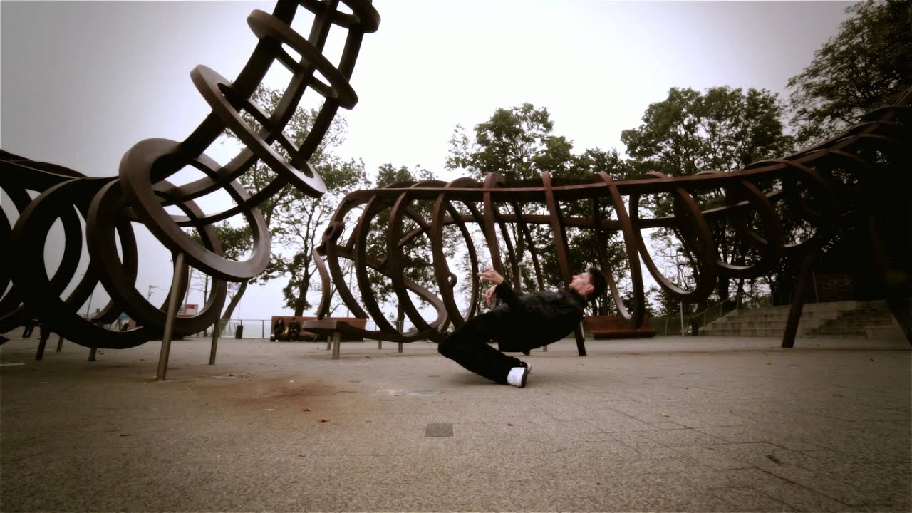 Sfinks - Robot Dance - YouTube