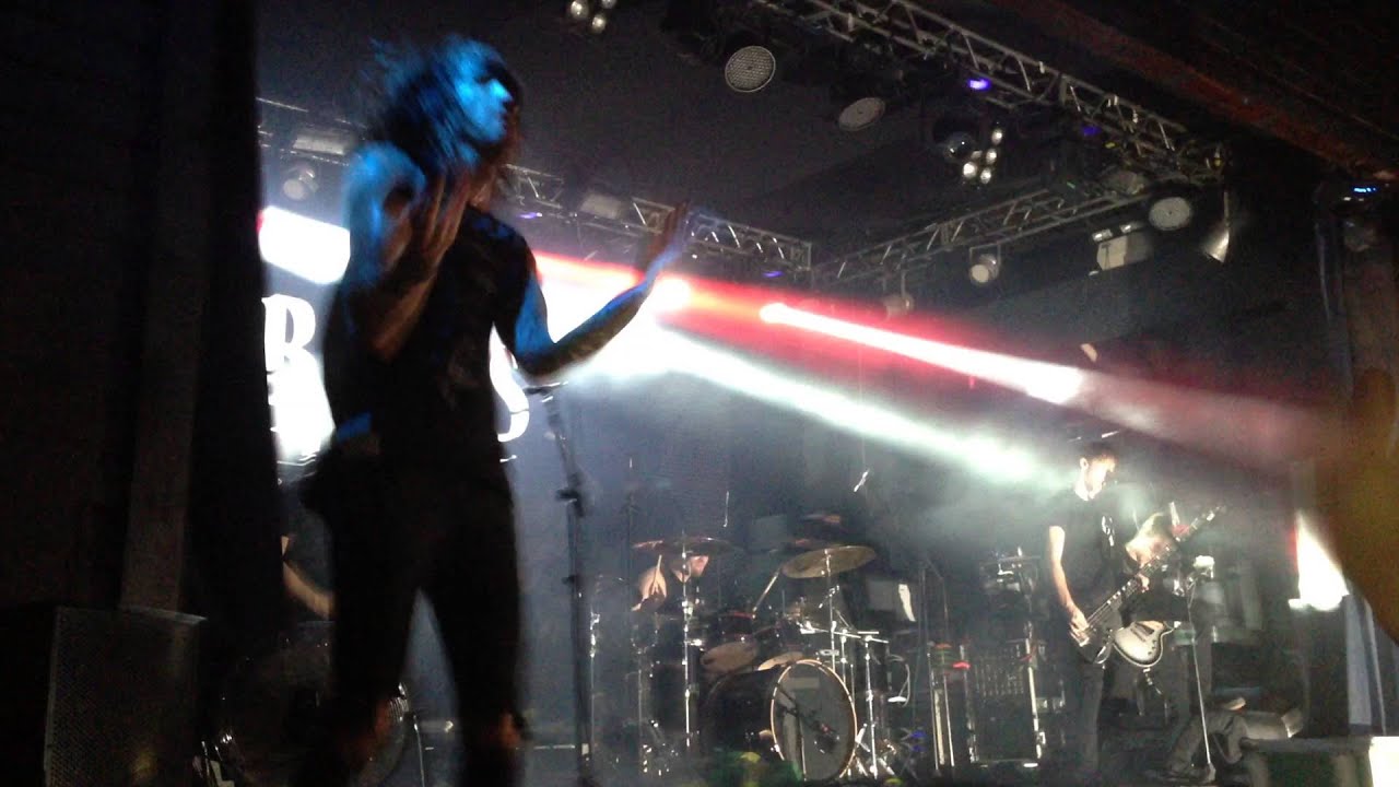 Blessthefall - Walk On Water (Carioca Club, São Paulo, Brasil 12/12 ...