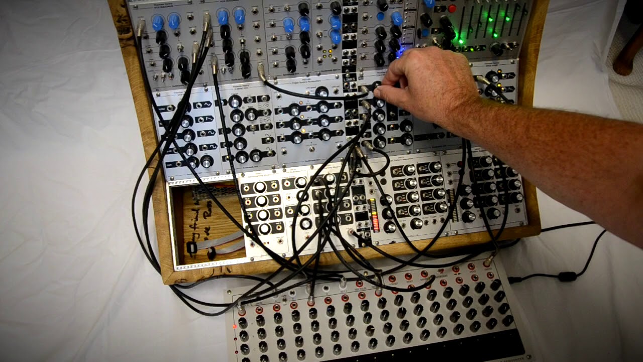 Serge TKB by Random*Source, patch example #1 - YouTube