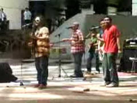 Bushmen Live In ITE Simei Part 5 - YouTube