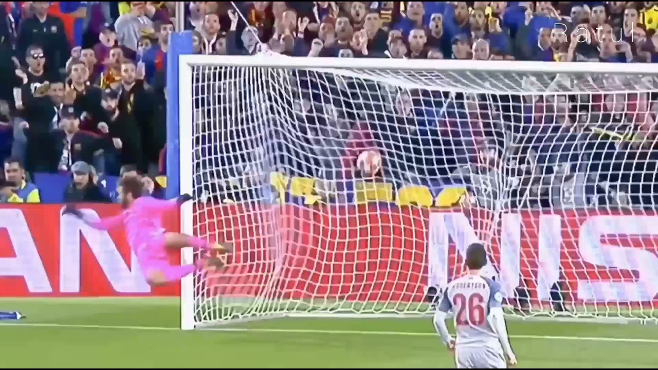 Leo Messi free kick vs Liverpool edit 👽 - YouTube