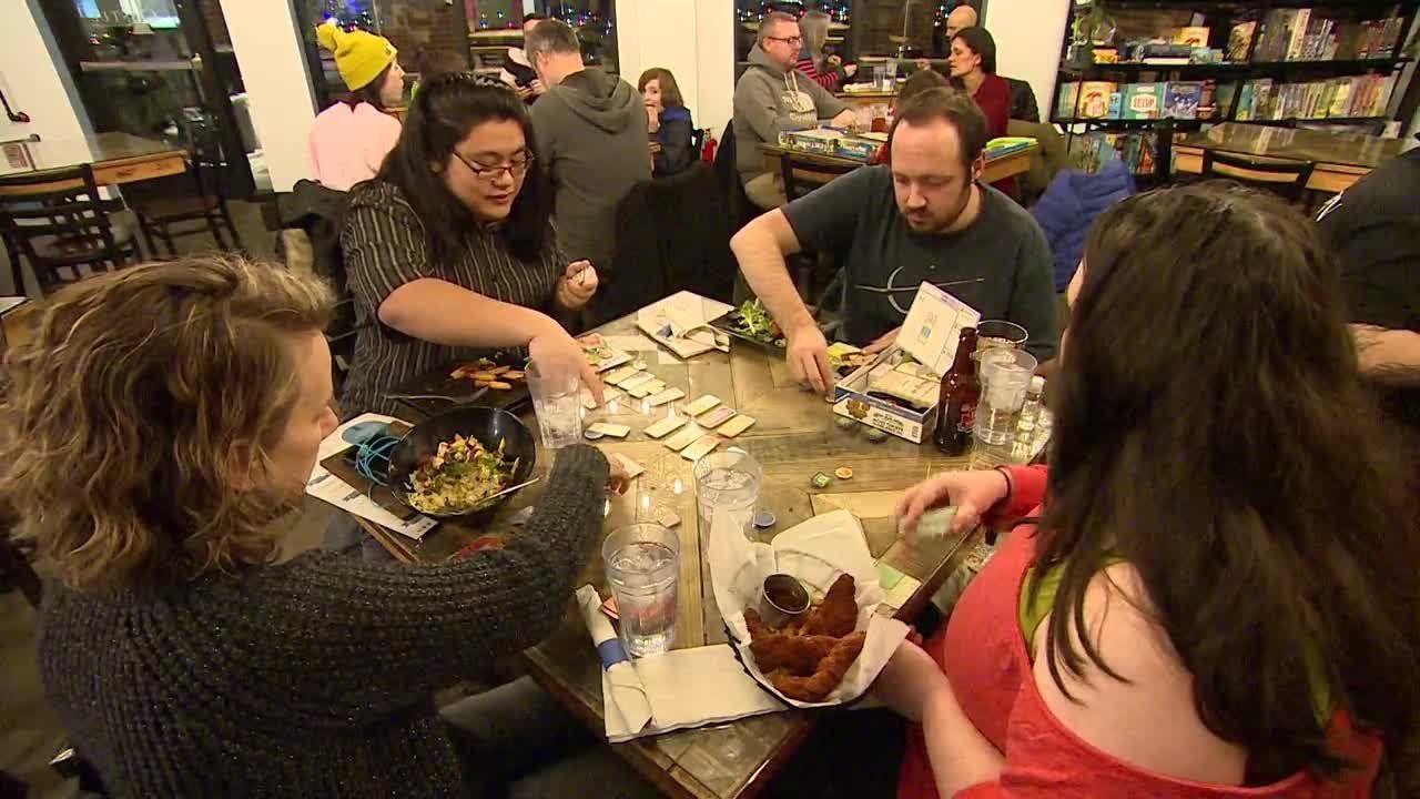 Gaming restaurants offer board game enthusiasts a seat at the table ...