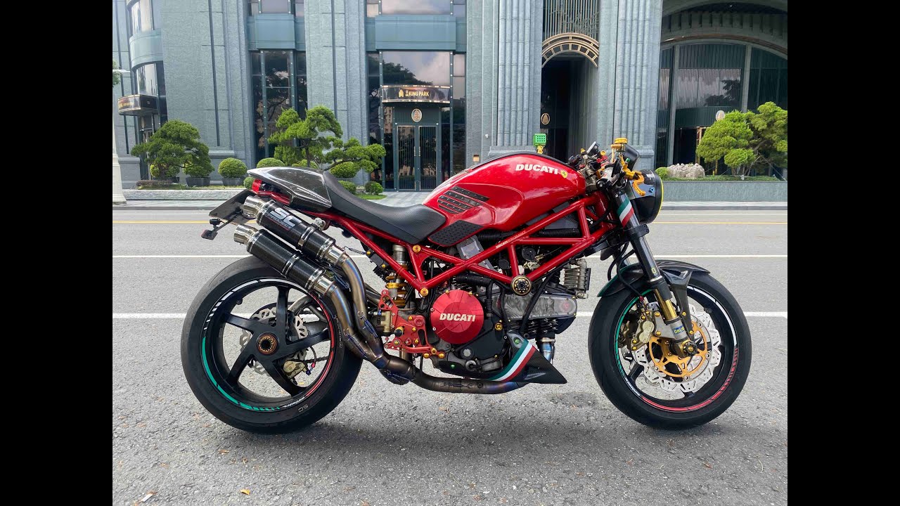 Ducati Monster S2R 800 DIY改金帥帥分離把cafe racer - YouTube