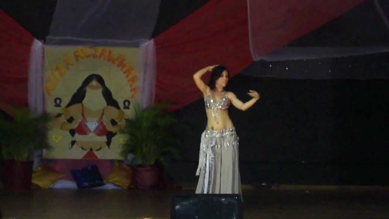 mahaila Zareen fan veil dance concurso aziza.MP4 - YouTube