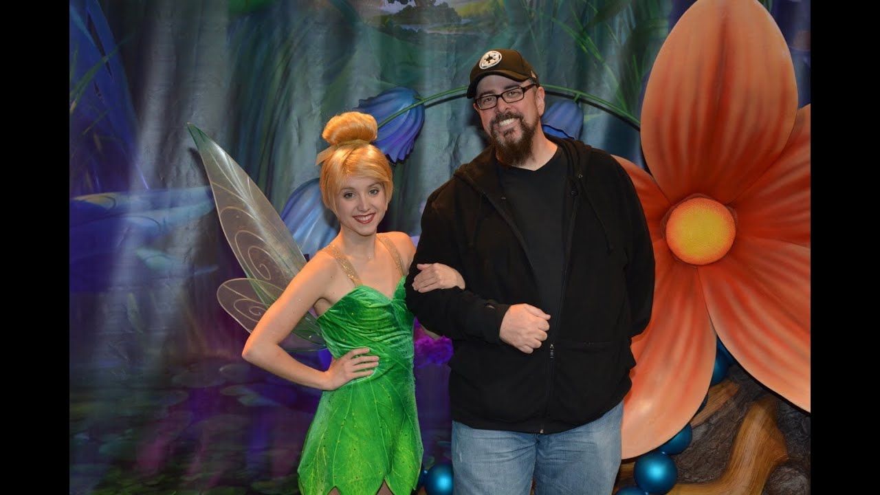A Cold & Crowded Night At Walt Disney World Magic Kingdom With An ...