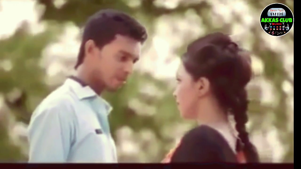 Apon Manus Duggo Dile Jahe Ki Mugae Bhola - YouTube