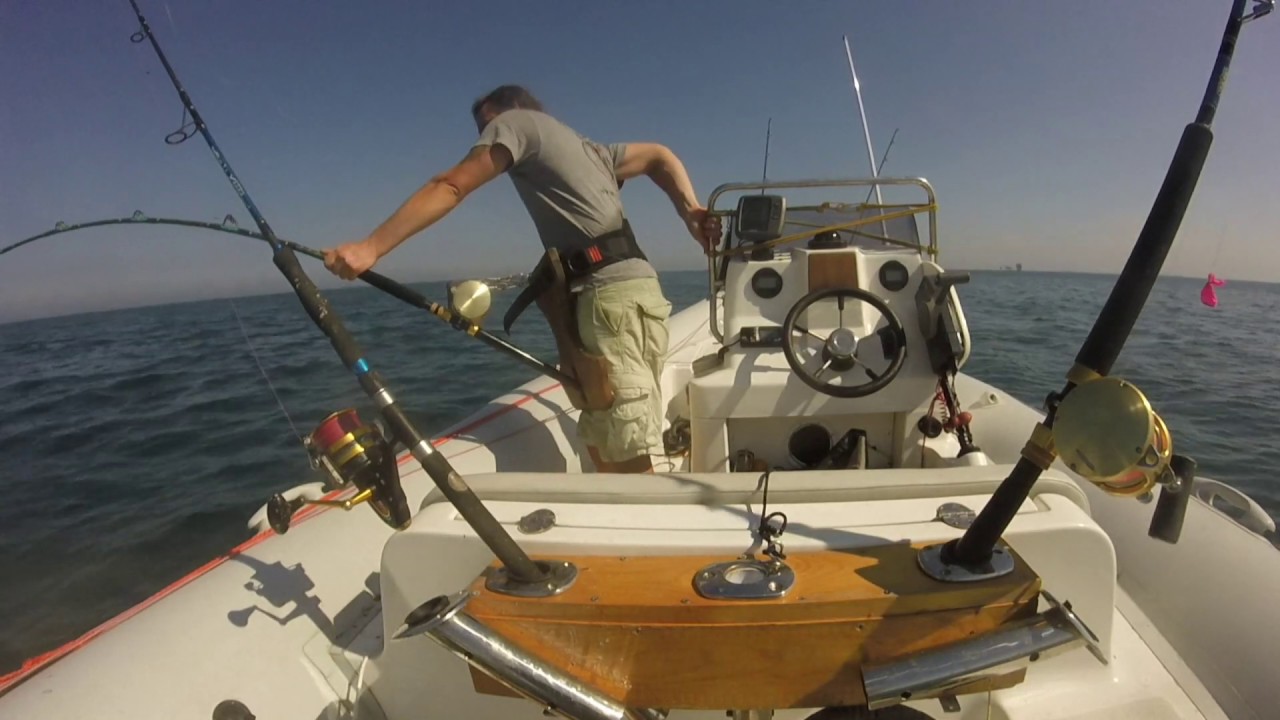 Pesca al tonno drifting in alto adriatico stagione 2018 - YouTube