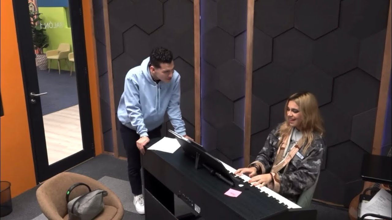Mar Lara y Mario Girón cantando su último dueto | La Academia 2024 ...