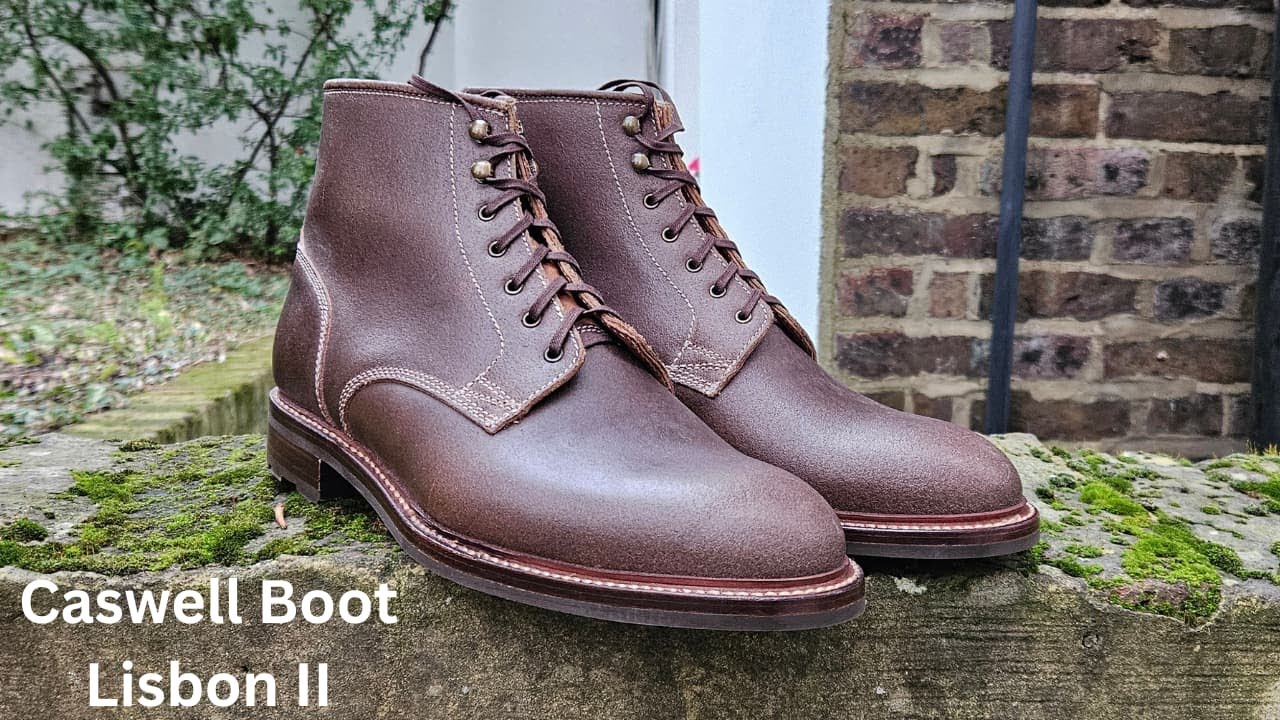Caswell Boots Unboxing - Lisbon II Natural Waxed Flesh - YouTube