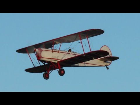 Bi-plane bumpy landing at Headcorn airfield - YouTube