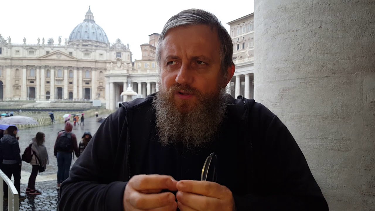 Charbel Tv-Il comandamento "Non rubare"-Catechesi di padre Jarek 24.02. ...