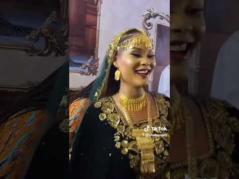 Kwa Hilo Hujanikomoa by Leyela Rashid. #musi #hamisamobetto #wedding#tanzania #taarab