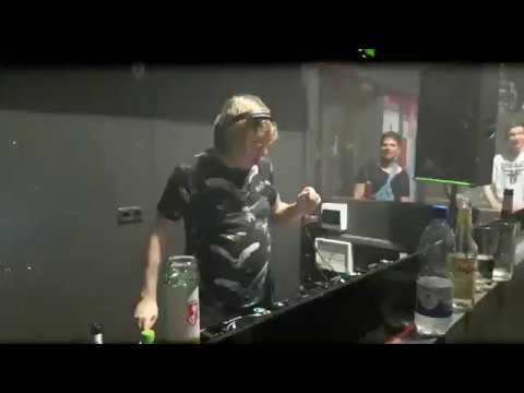 Dominik Eulberg @ MTW Club Offenbach 2018 - YouTube