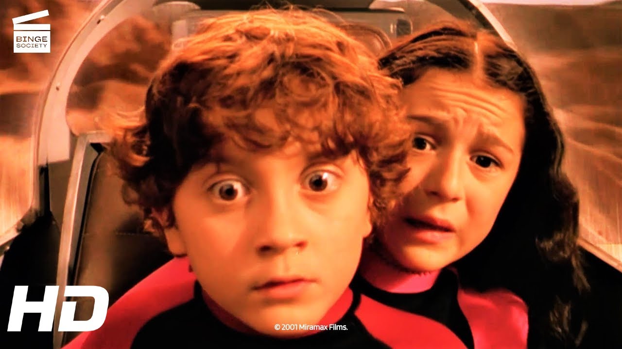 Spy Kids: Stealing Uncle Machete's high speed plane - YouTube
