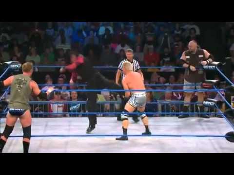 Spin Mule Kick - Jeff Hardy - YouTube
