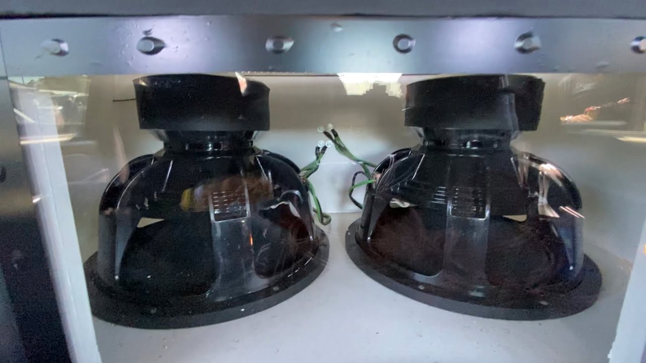 2 Sundown X 18s Sound System - YouTube