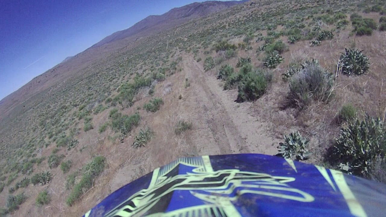 Reno Moon Rocks valley trail 2017/06 - YouTube