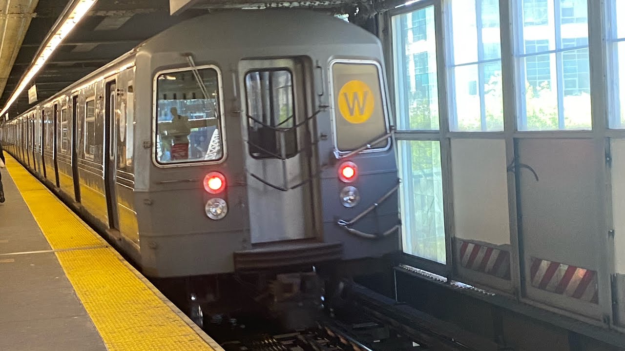 300 Subscriber special R68 W train ride from Astoria Ditmars Boulevard ...