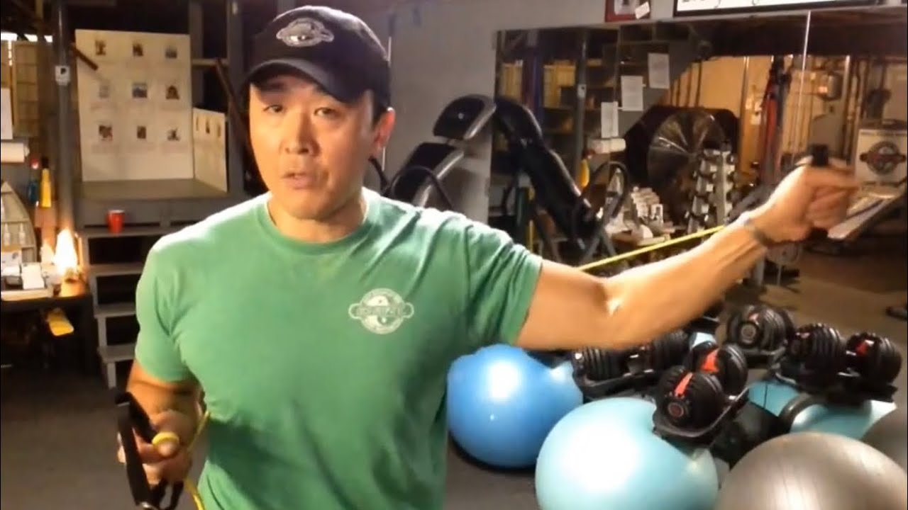 The Quickest way to sculpt your arms in 2 minutes!! ( Band Jab Punch) 💪 ...