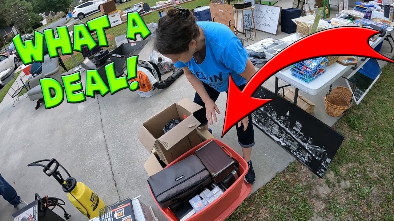 UNBELIEVABLE FIND AT THIS GARAGE SALE! - YouTube