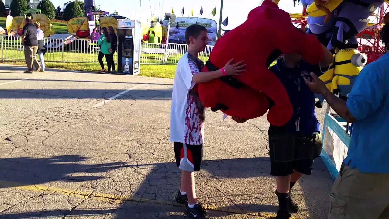NC State Fair... Bottle Up game win... 10/15/15 - YouTube
