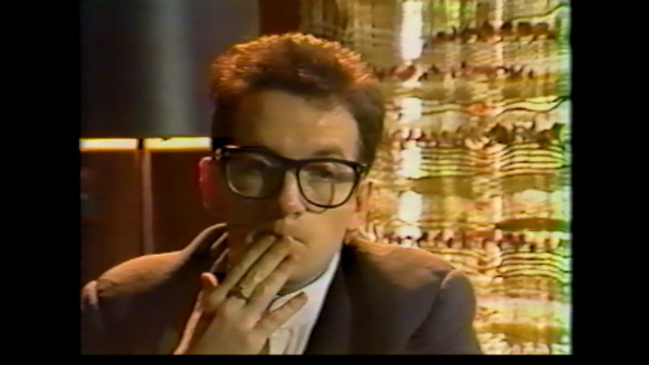Elvis Costello (interview) - July 18th, 1982, unknown location ...