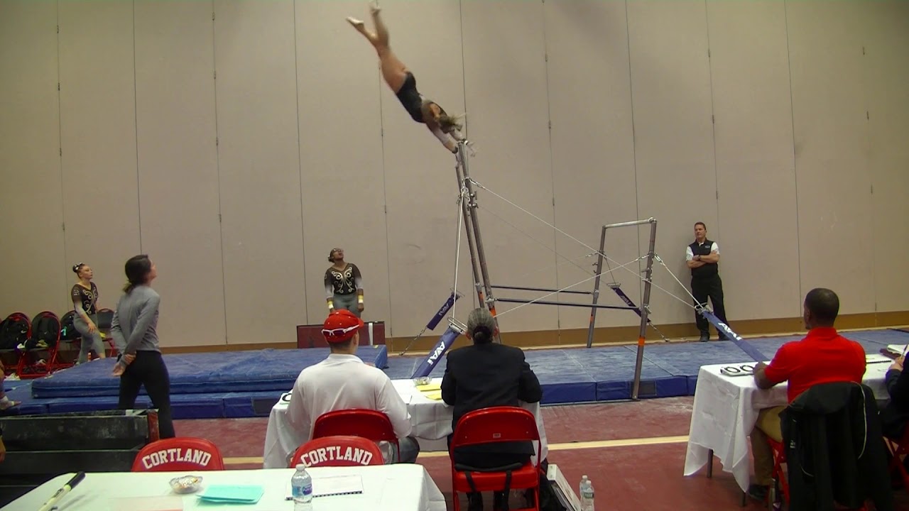 Kayleen Burns Bars Cortland 1/8/19 - YouTube