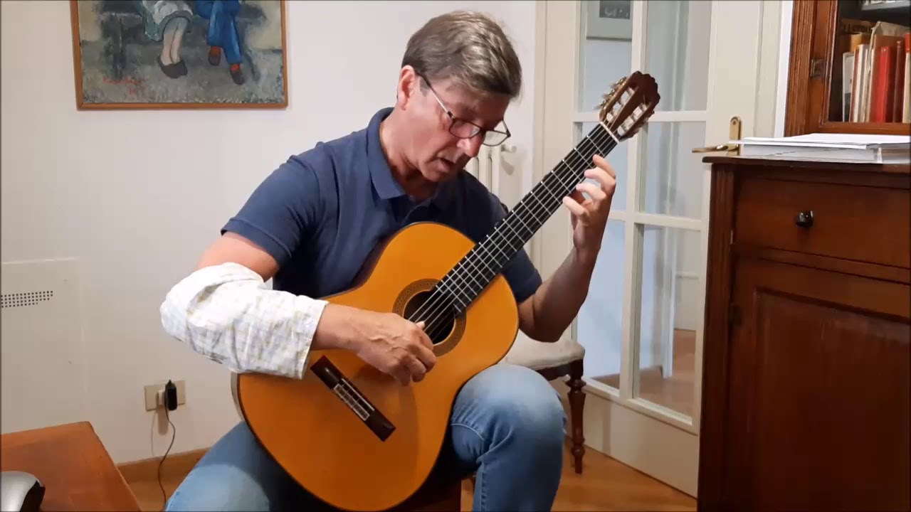 Folias gallegas - Santiago de Murcia - Franco Pacini - guitar - YouTube
