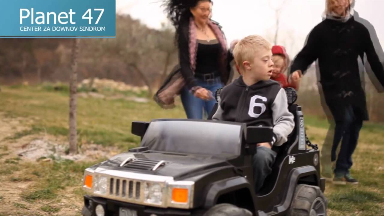 VAL - planet 47 - YouTube