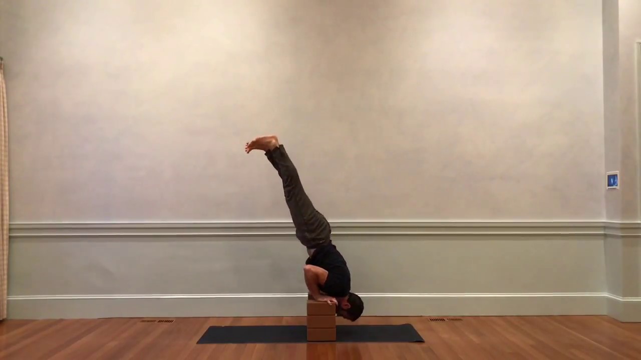 Handstand fails - YouTube