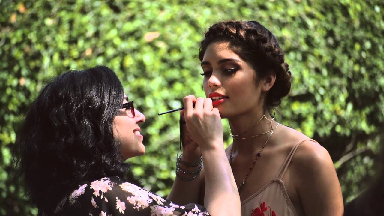 Lia Rose Photography "In Bloom" Editorial Behind The Scenes - YouTube