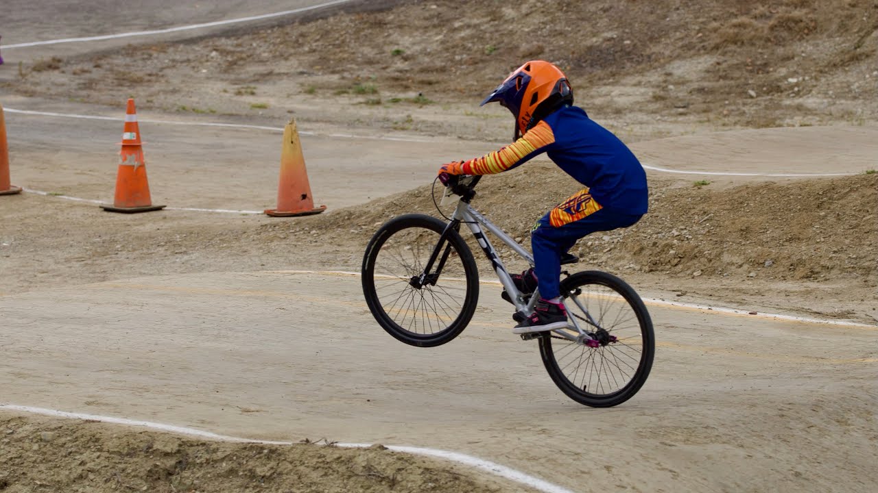 Fort Wayne BMX 10-13-2024 - YouTube