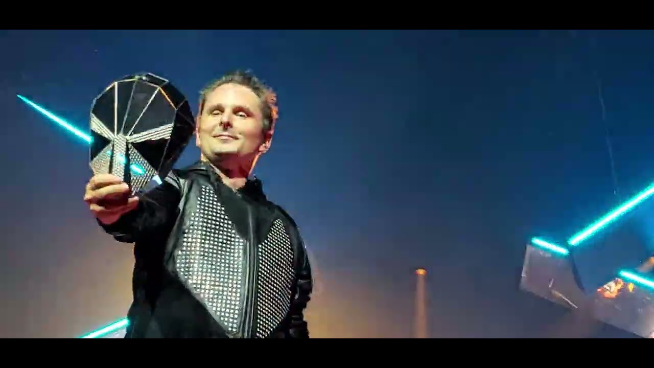 Muse - Uprising - Centre Bell - Montreal 3/14/23 - YouTube