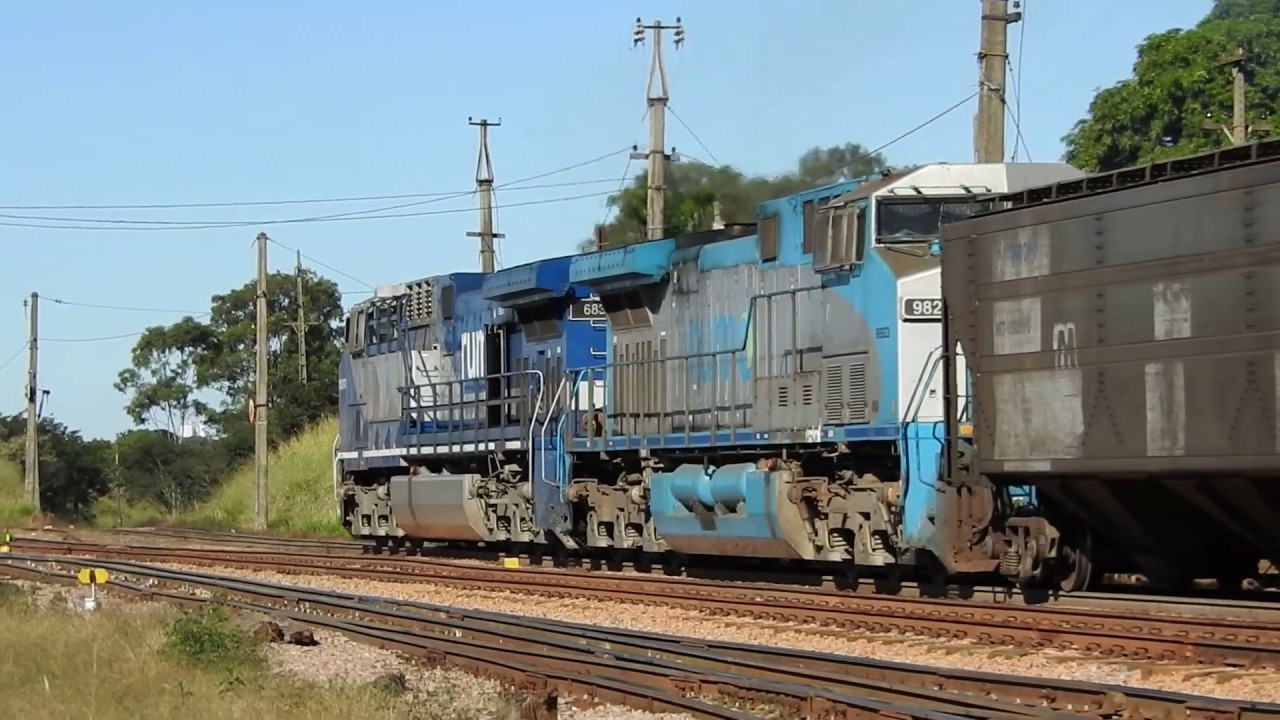 Trem gigante da rumo seguindo para Santos - YouTube