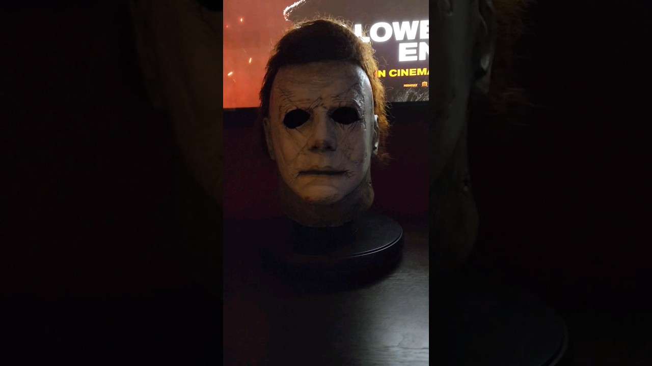 HALLOWEEN 2018 MASK Christopher Nelson/TOTS RMH Studios - YouTube