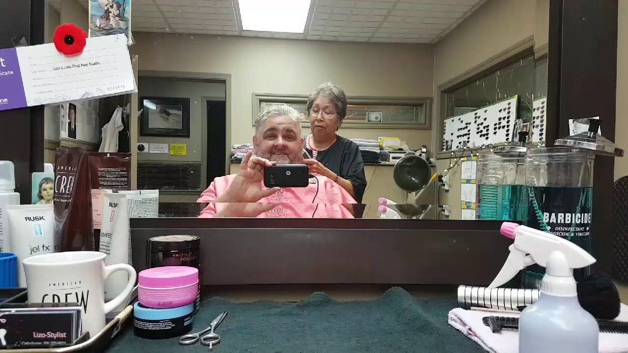 The Singing Barber! - YouTube