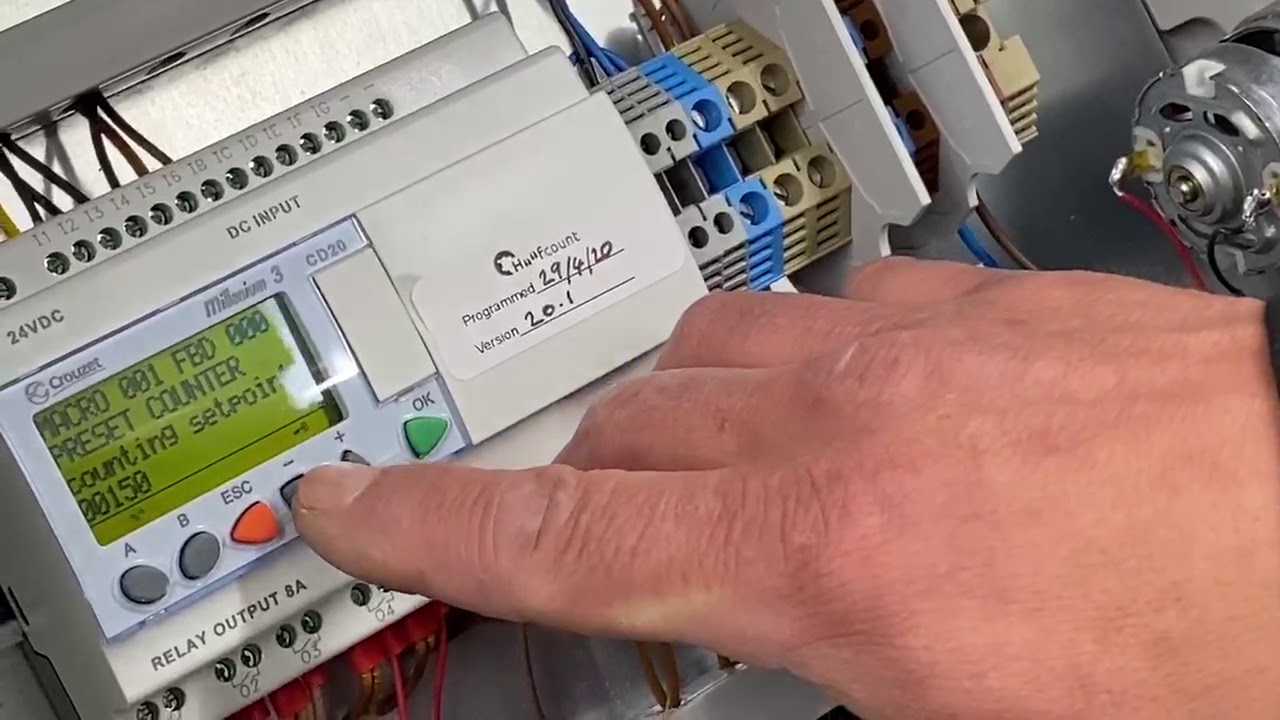 HOOFCOUNT - Set the cow counter - YouTube