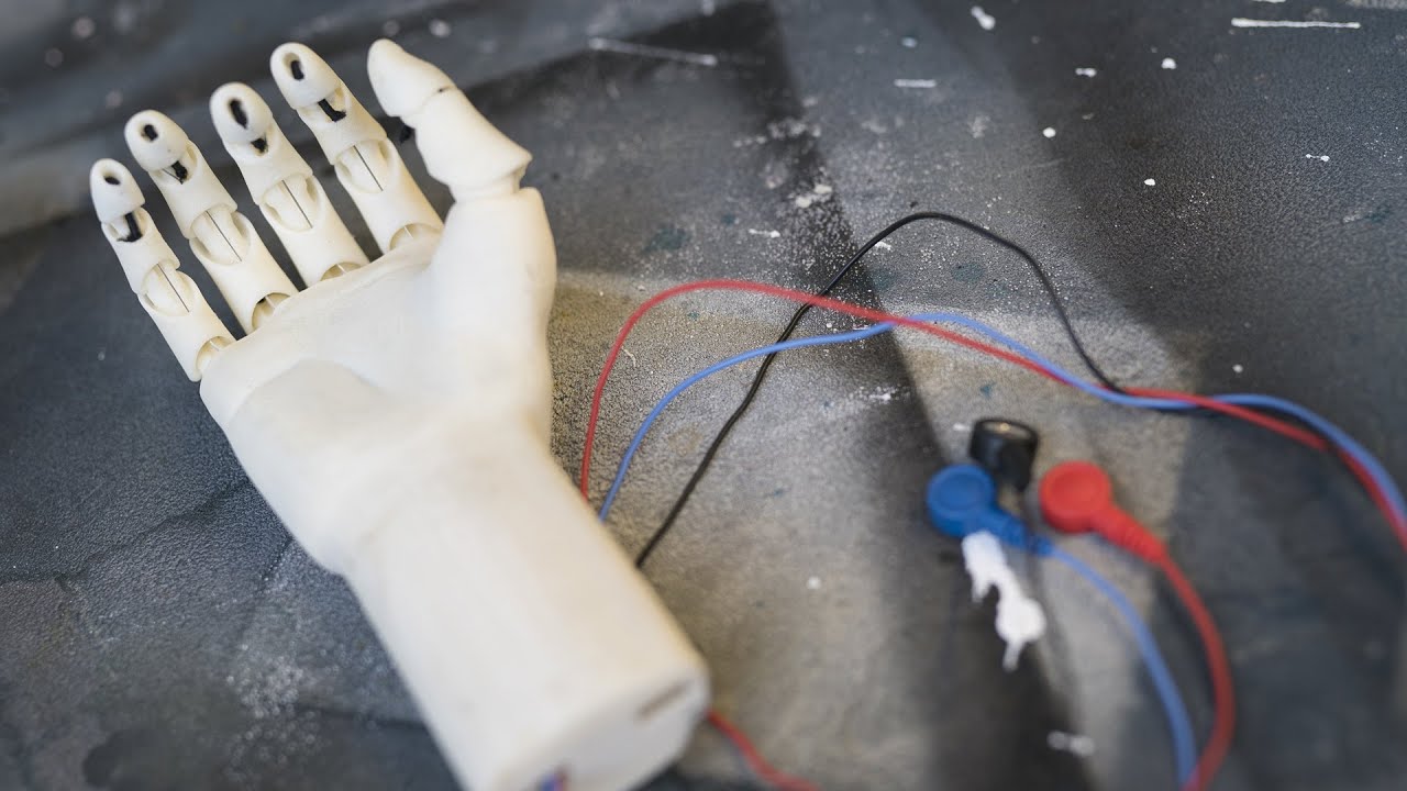 A Helping Hand | A Limbitless & Otago Polytechnic collaboration - YouTube