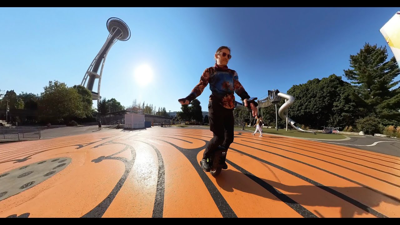 Seattle Space Needle area maze ride - YouTube