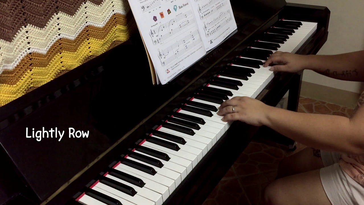 20 Lightly Row, Piano Adventures, Lesson Book 1 - YouTube