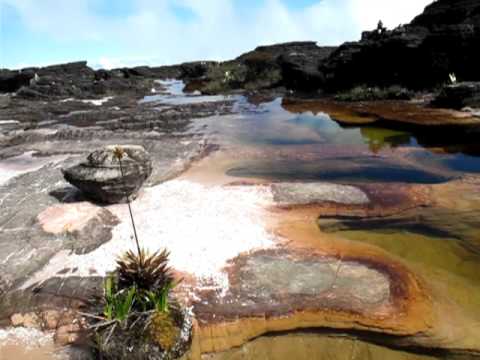 Jacuzzi on the Roraima Tepui, Venezuela - YouTube
