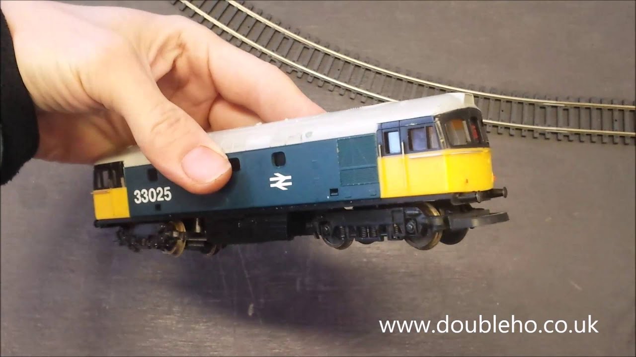 OO Lima 205115 Diesel Locomotive Class 33 025 examination and test run ...