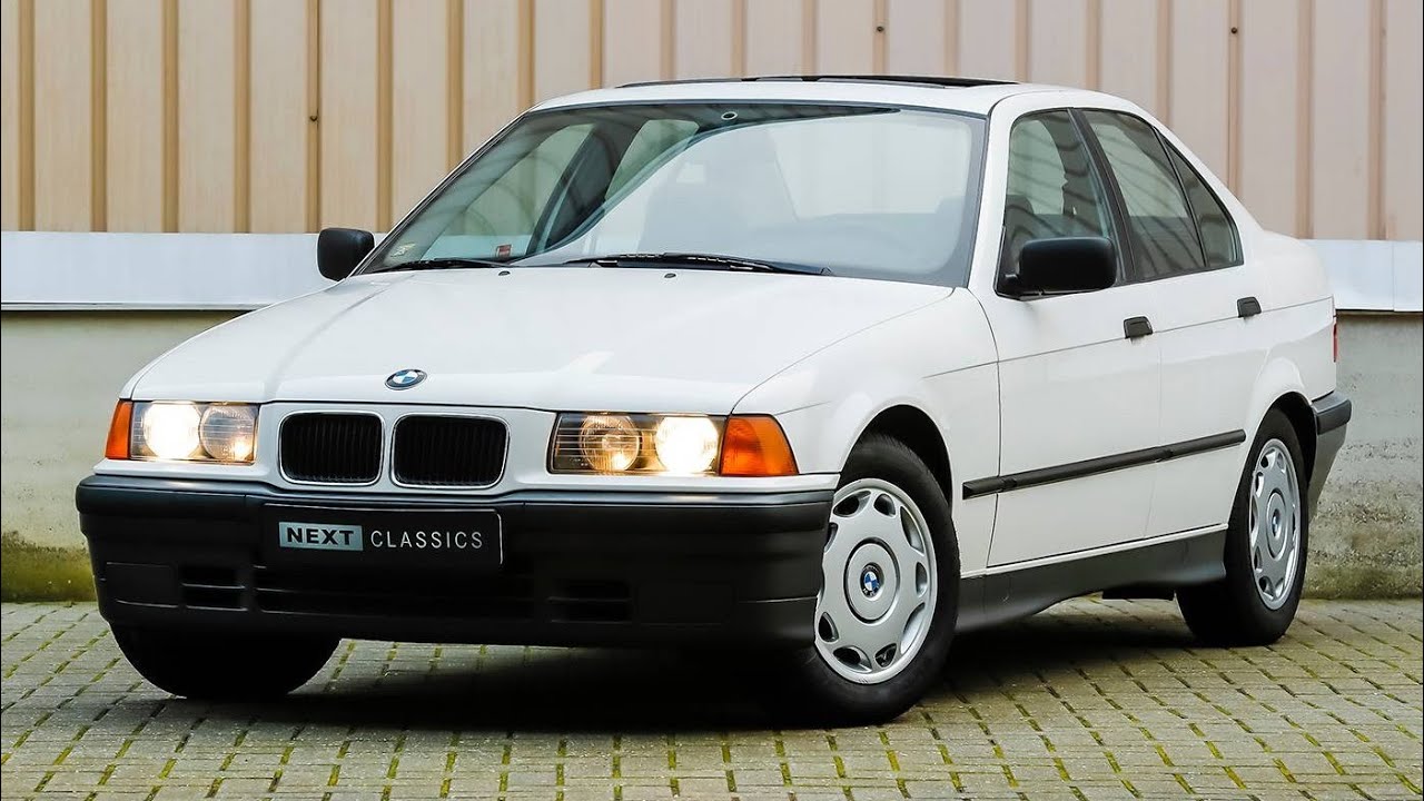 E36 BMW 316i 1993 with small 99 Hp 4 cylinder M40B16 engine and only ...